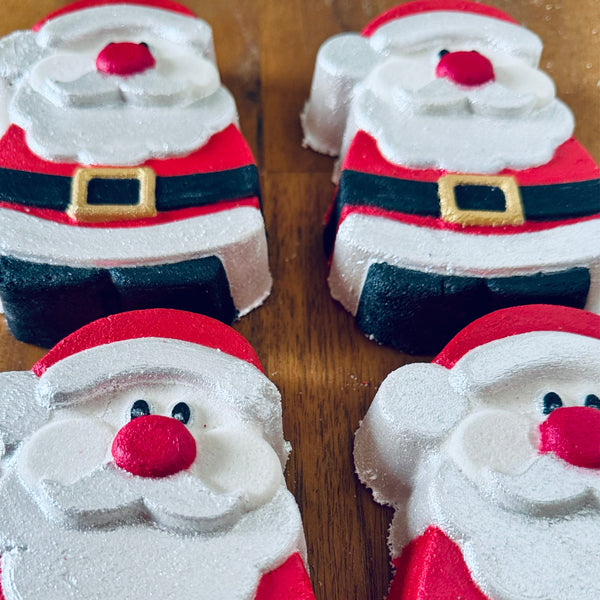 Santa Bath Bomb – Christmas Bath Bomb – Aroma DesireCreations